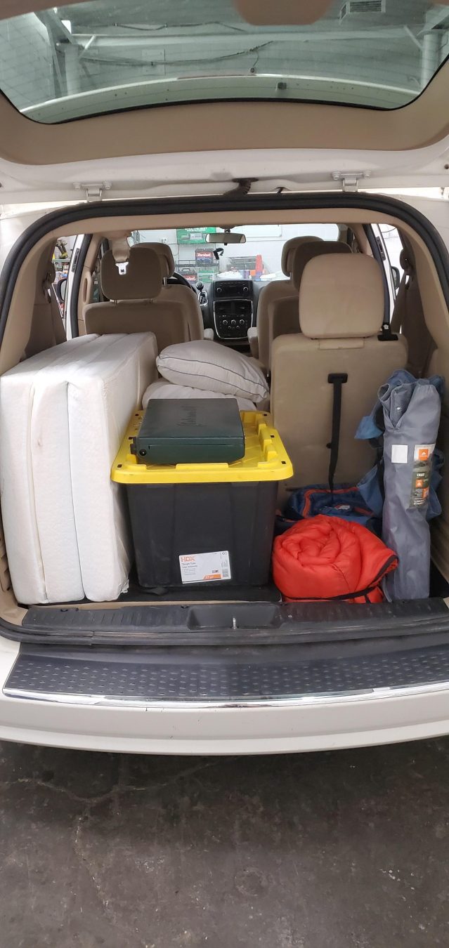 MiniVan Rental US with Sleeping Solution - Travellers Autobarn