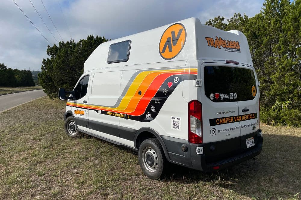 Campervan, RV and Mini Van Rentals USA | Travellers Autobarn