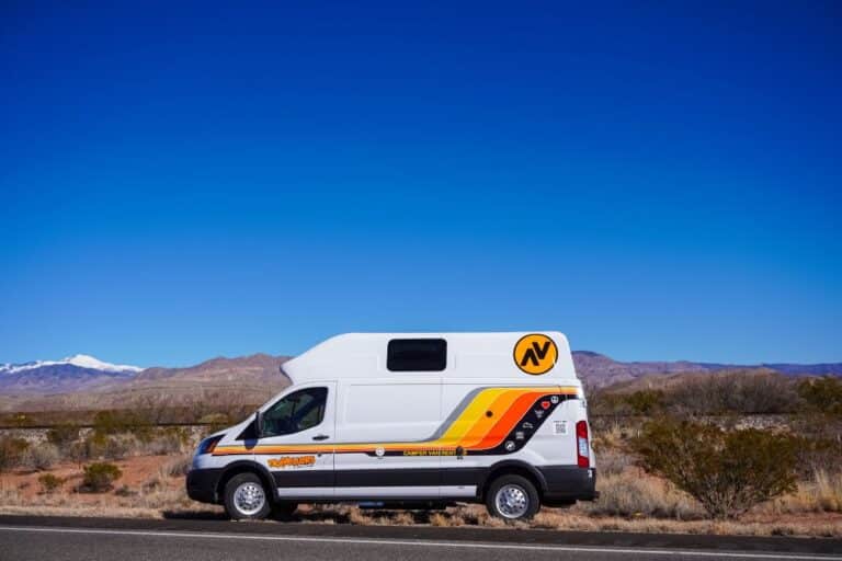 Hi5 Campervan Rental & RV Rentals | Travellers Autobarn USA